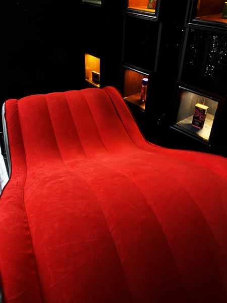 The Naughty Diva Bed